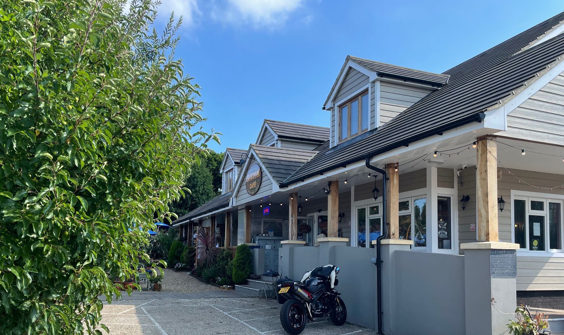 The Custom Cafe – Custom Cafe Bexhill